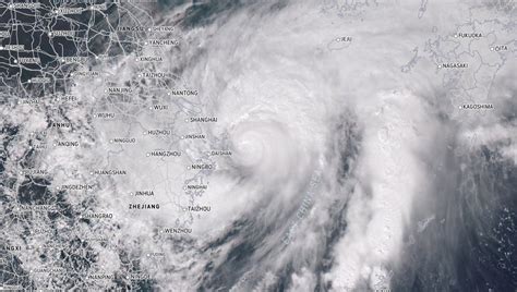 БНХАУ Хар салхинаас үүдэн хичээл сургуулийг түр зогсоолоо Мэдээ мэдээлэл Монголын иргэн