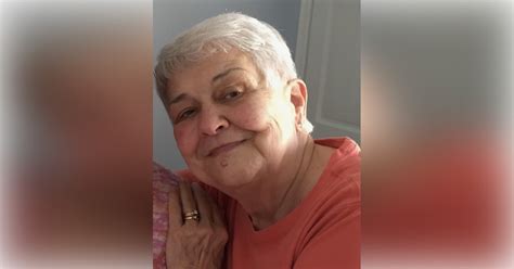 Obituary Information For Lynda Vannoy Higgins