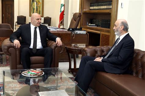 Depuis Baabda Geagea Salue Les « Avancées Significatives Du Liban Vers Un État Fort L