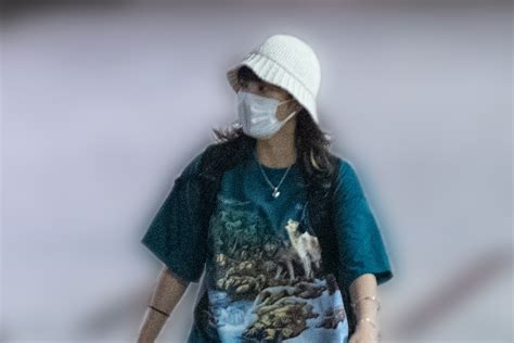 あいみょんが水着披露「顔小さくてスタイル良い」歌姫の活動の幅広がる｜newsポストセブン