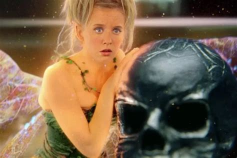 ‘흑인 팅커벨 지적 이어지는데도 캐스팅 옹호한 디즈니 실사 ‘피터팬 감독 인사이트