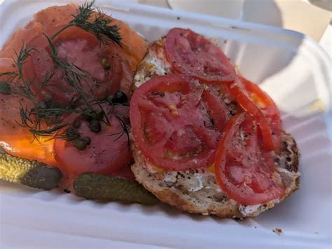 Courage Bagels La The Hype Is Worth The Wait For Montreal Style Bagels