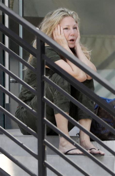 Heather Locklear Appears Distressed Bizarrely Walks On Ledge Of Office