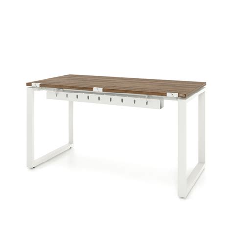 Компьютерный стол Zamm Письменный стол Зета Тип 3 с пропусками для проводов и кабель каналом