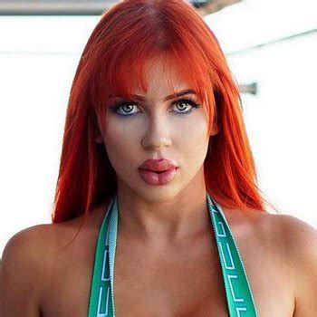 Amanda Nicole Martin Babe Page Watch This Pornstar On Freeones