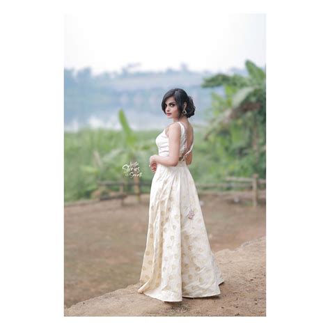 Devika Ramesh New Photoshoot Pics തണ്ണീർ മത്തനിലെ സുന്ദരിയുടെ