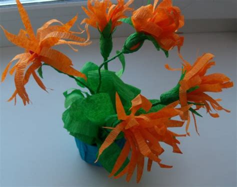 Цветы из гофрированной бумаги Ноготки Мастер класс в картинках Детское творчество