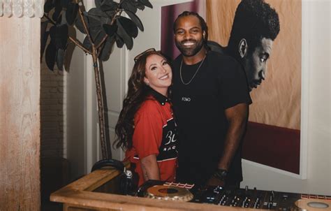 Music Stars Shine Bright At Zack Tepermans A Night In Music City