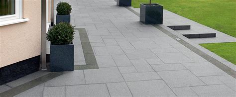 Достоинства и преимущества гранитной плитки