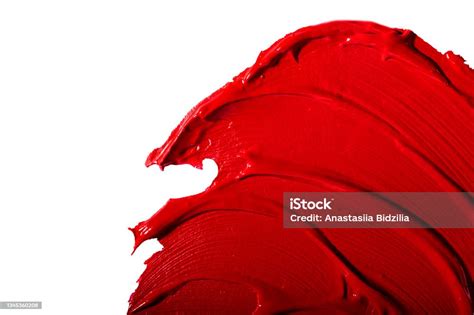 빨간색 립스틱의 얼룩 흰색에 고립 부정적인 공간을 가진 화장품 배경 더러운에 대한 스톡 사진 및 기타 이미지 더러운 립스틱 만들기 Istock