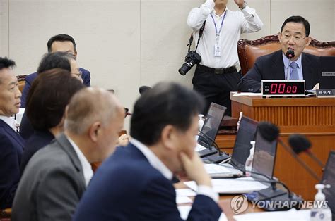 국회 연금개혁안 총선 뒤엔 나올까특위 활동기한 연장키로 나무뉴스