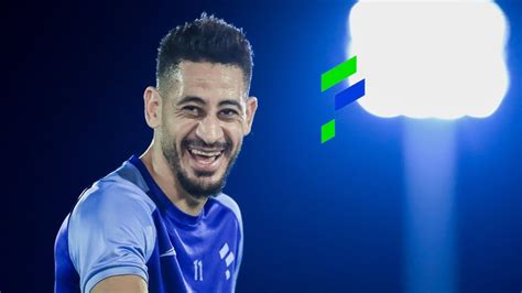 لاعب الفتح المغربي مراد باتنا في مباراة الوحدة 🔵🟢 Mourad Batna Youtube