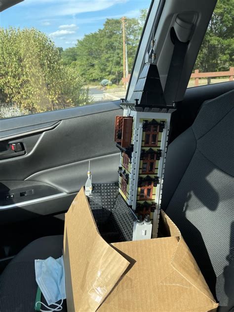 Disassembling And Parting Out A Modular Building R Legostorage