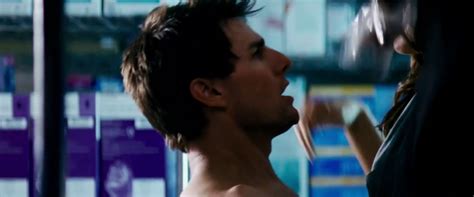 Auscaps Tom Cruise Shirtless In Mission Impossible Iii