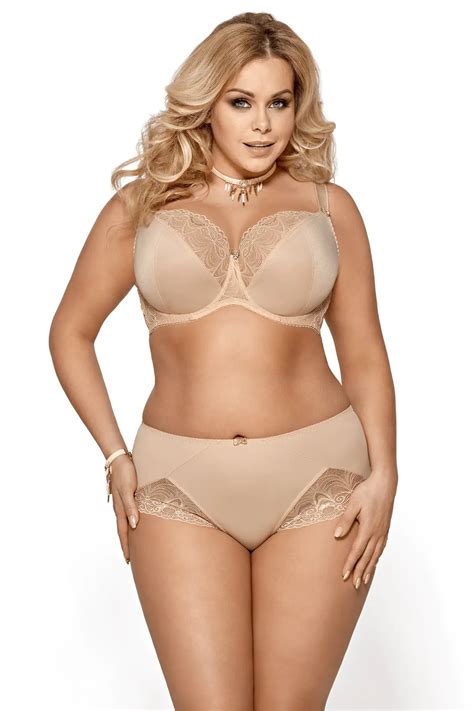 Full Coverage Beige Lace Bra For Large Breasts Supportive And Full