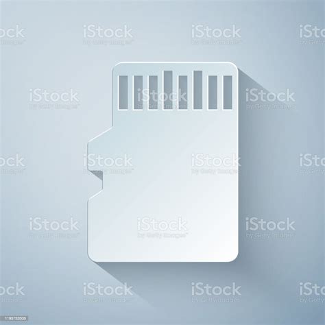 회색 배경에 격리 된 종이 잘라 마이크로 Sd 메모리 카드 아이콘 종이 아트 스타일입니다 벡터 일러스트레이션 3차원 형태에 대한 스톡 벡터 아트 및 기타 이미지 Istock