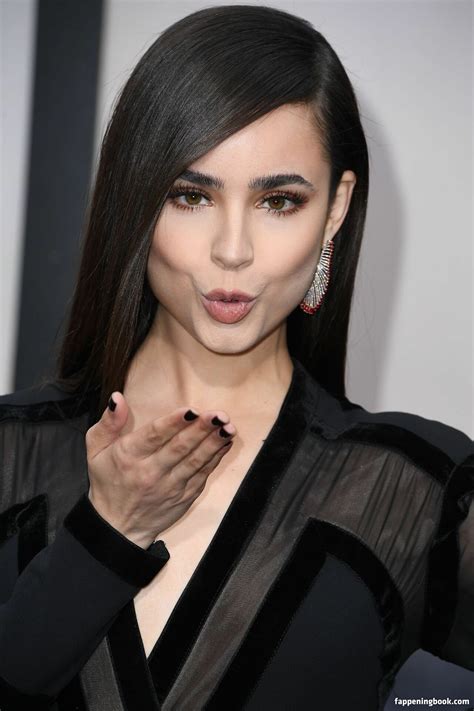 Sofia Carson Mariieeclaiiree Nude Onlyfans Leaks The Fappening Photo 5413258 Fappeningbook