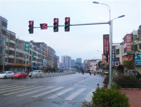 重庆红绿灯 重庆路华交通设施有限公司