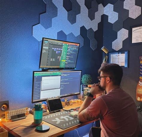 Codesyndicate On Instagram Photo By Zachcodes —— Trying To Squeeze In A Bit Of This