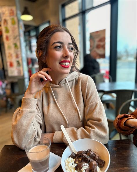 Yasmine Bennour Yasminebennour • Instagram Photos And Videos