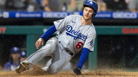 Look Dodgers Trea Turner Scores On One Of The Smoothest Slides Of All Time