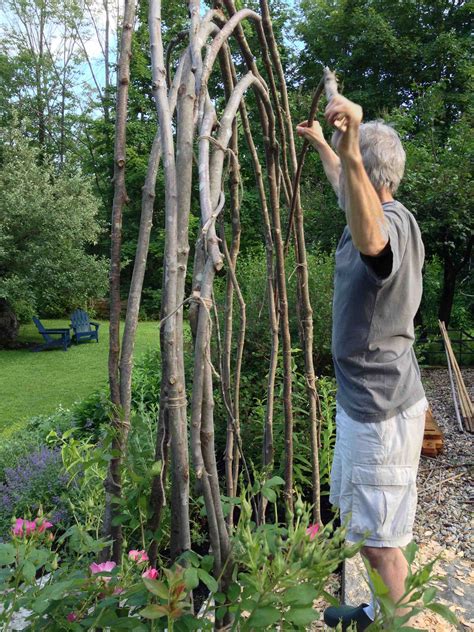 How To Make A Rustic Trellis