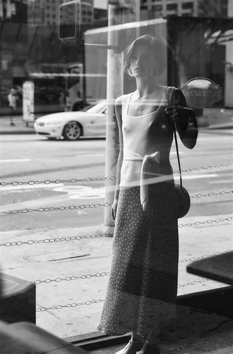 Julia Van Os Model Erotas