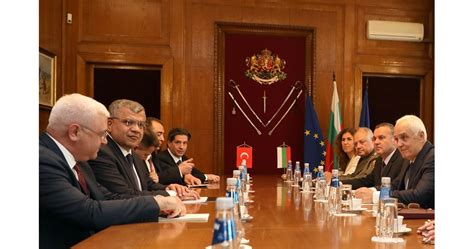 Атанас Запрянов обсъди рисковете за сигурността в Черно море с турски зам министър