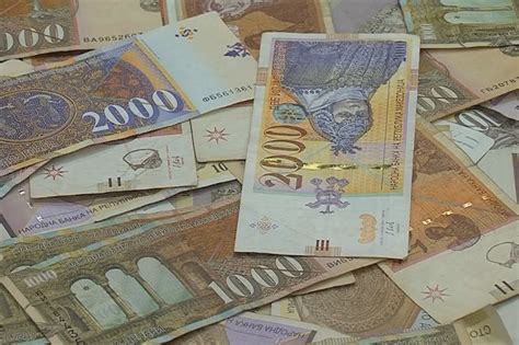 Минималната плата ќе се зголеми од април