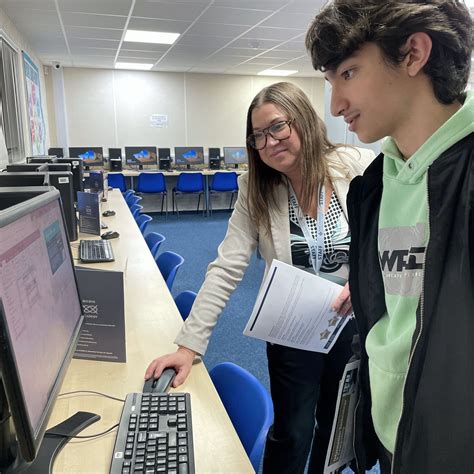 Record Number Of Visitors To Our Highly Successful Sixth Form Bourne