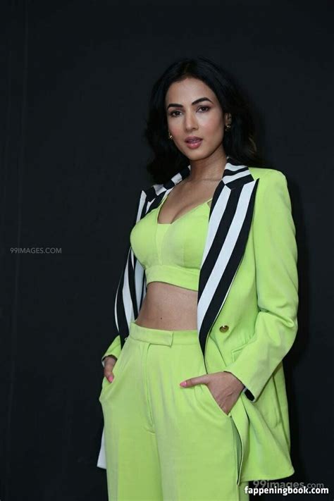 Sonal Chauhan Nude The Fappening Photo Fappeningbook