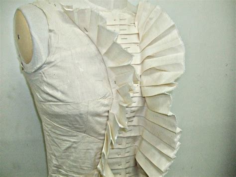 Draping Fabric To Create A Garment Mr March Mistler Art Design