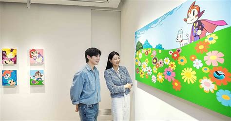 신세계백화점 팝아트 1세대 이동기 작가의 한정판 피규어 보러 오세요