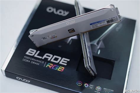 Oloy Ddr4 3600 Cl14 Blade Rgb Al 패키지 16gb 리뷰 Fast1