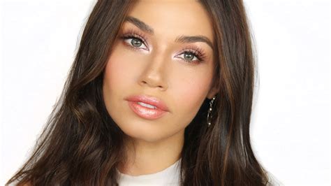Natural Glow Makeup Look Saubhaya Makeup