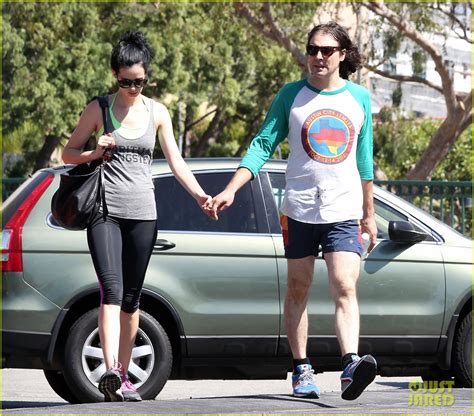 Namorado De Krysten Ritter 2024