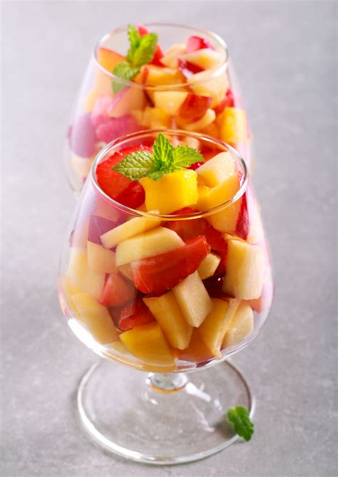 Tropical Fruit Cocktail Delicathai