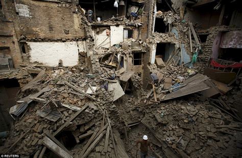 Death Toll From Nepal S Earthquake Rises To 2 500 Freeones Forum