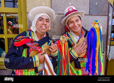 Famous Peruvian People