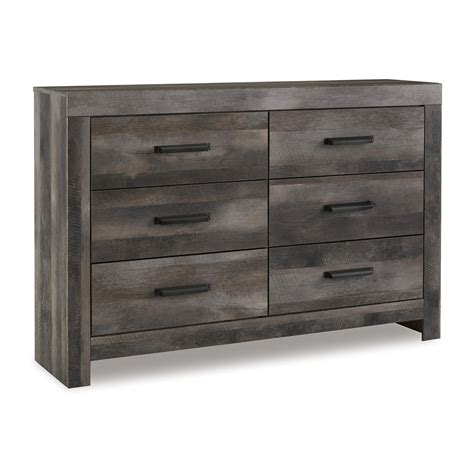 Wynnlow Dresser Canvas Loft Furniture