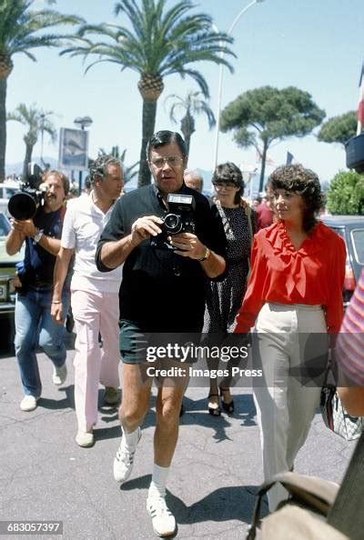 Jerry Lewis And Sandee Pitnick Out And About Circa 1982 News Photo