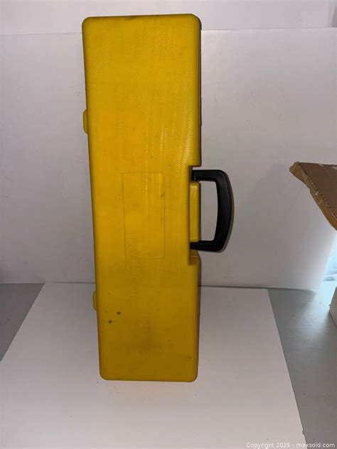 Power Fist 16 Laser Level Kit With Tripod Maxsold