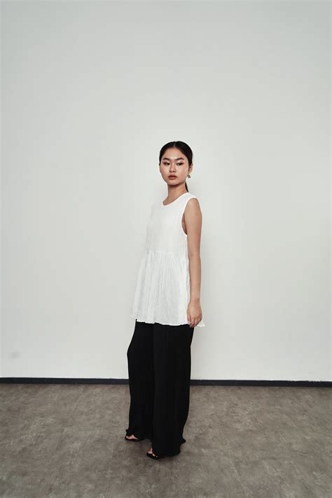 Adele Top Broken White Yourpafon