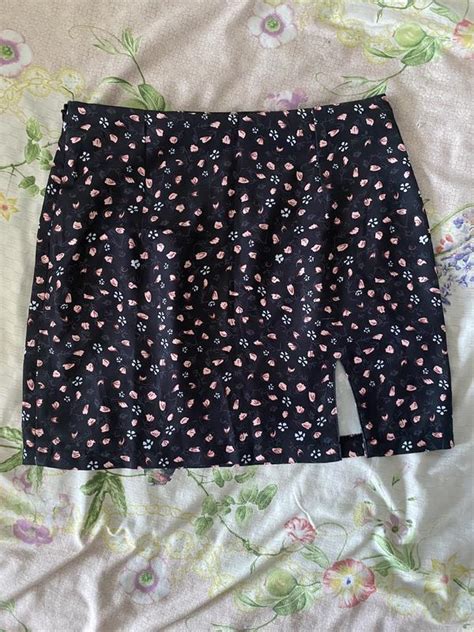 Спідниця — ціна 299 грн у каталозі Міні спідниці Купити жіночі речі за доступною ціною на Шафі