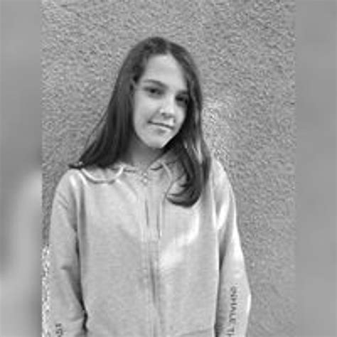 Stream Daria Duga Music Listen To Songs Albums Playlists For Free