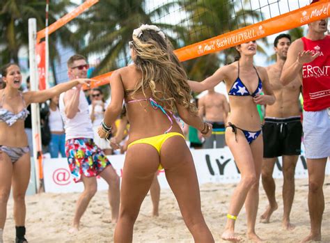 Beach Volleyball Girls Ass