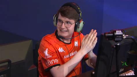 Who Is The Rank 1 White Fox Player In Marvel Rivals