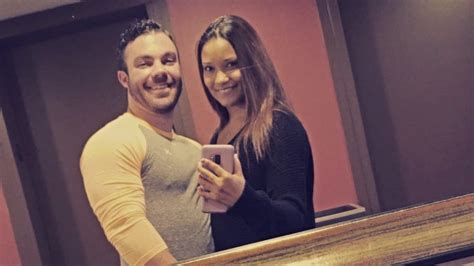 Corrections Officer Gets No Jail Time After Wifes Fatal Fall From