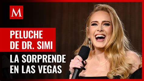 Adele Recibe Dr Simi En Las Vegas Reconoce Al Famoso Peluche Grupo Milenio