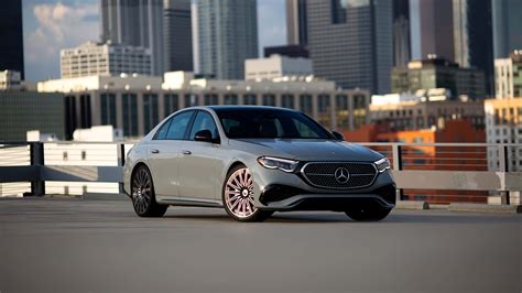 این ماشین لوکس مخصوص استفاده روزانه است تصاویر